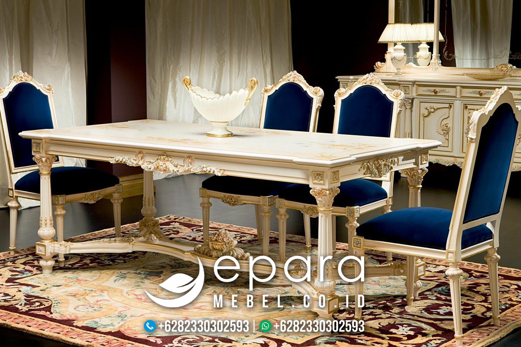 Meja Makan Kayu Jati Model Klasik Mewah Jepara JM-2125 - Jepara Mebel