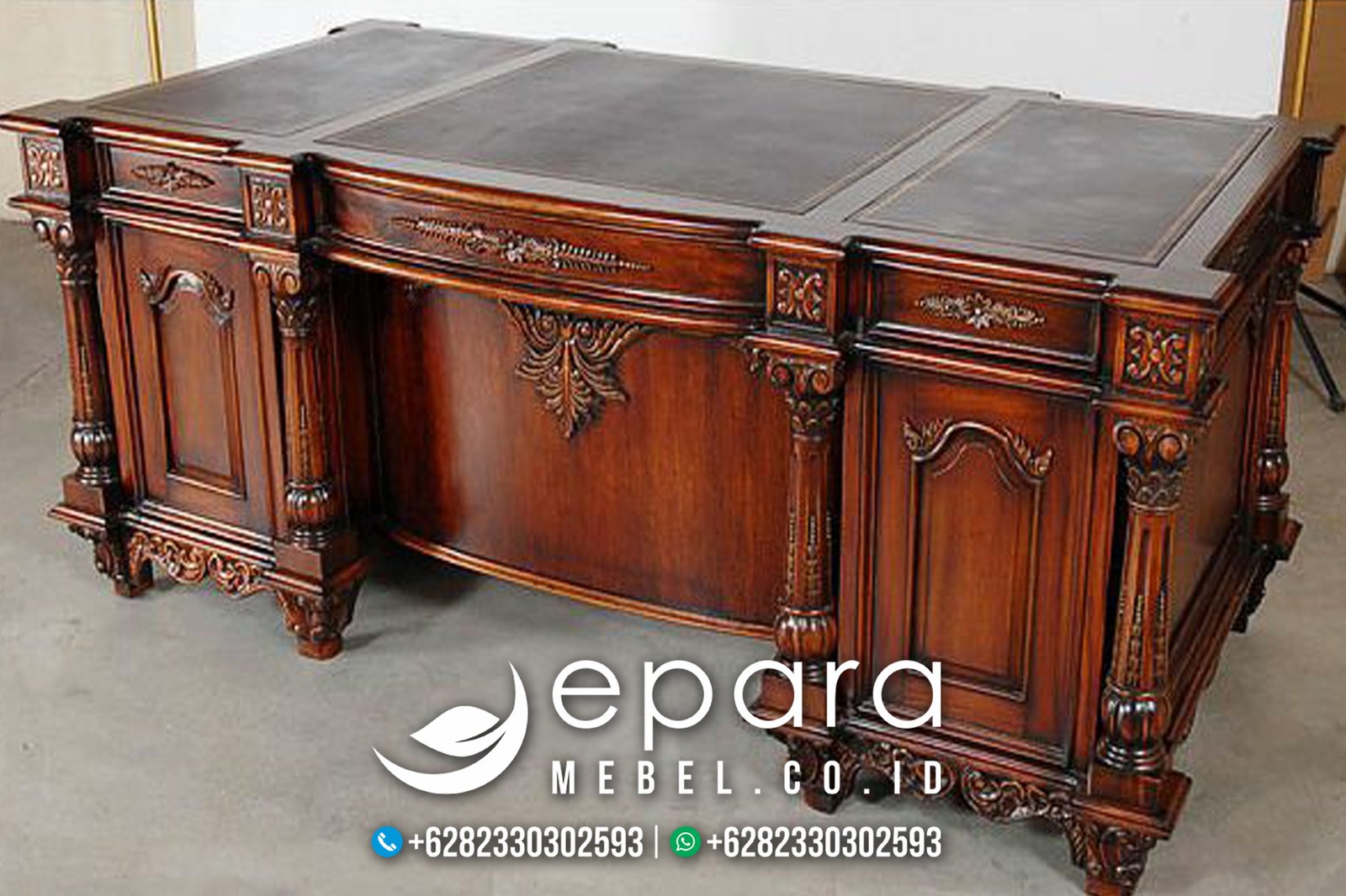 Meja Kantor Natural Klasik Model Ukiran Jepara JM-2142
